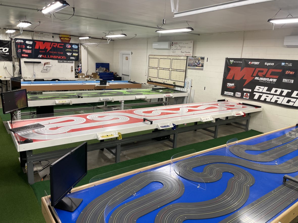 TURNKEY CUSTOM BUILT TRACKS, 20' x 4' | Musgrave Racing