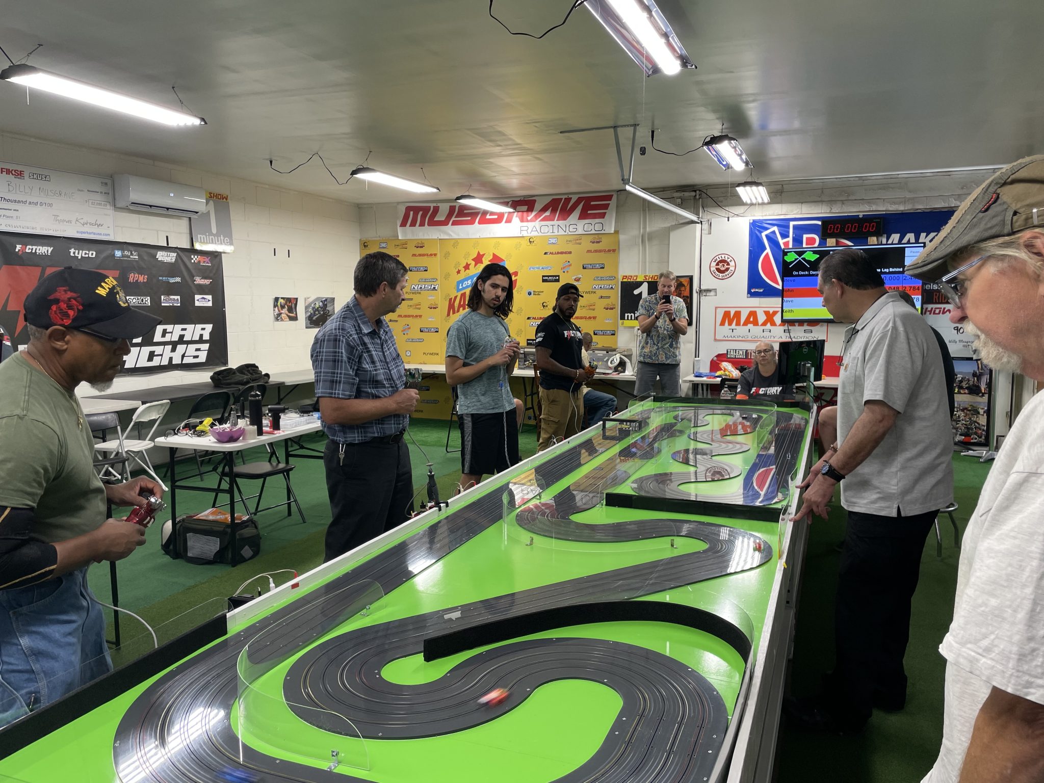 4' x 18' "BULL RING" 4 LANE TRACK KIT WITH RAIL INSTALLED FOR FREE ...