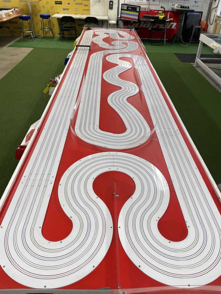 TURNKEY CUSTOM BUILT TRACKS, 20' x 4' | Musgrave Racing