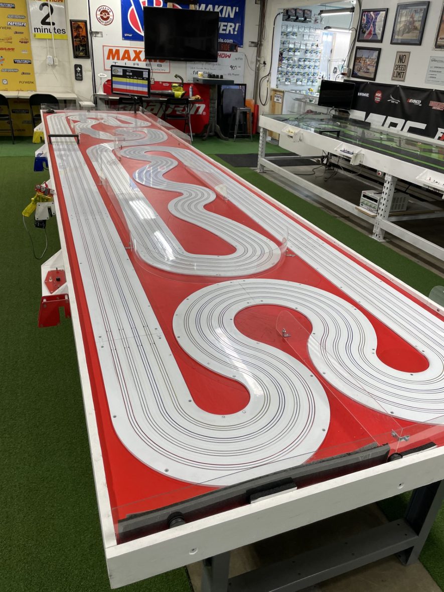 TURNKEY CUSTOM BUILT TRACKS, 20' x 4' | Musgrave Racing