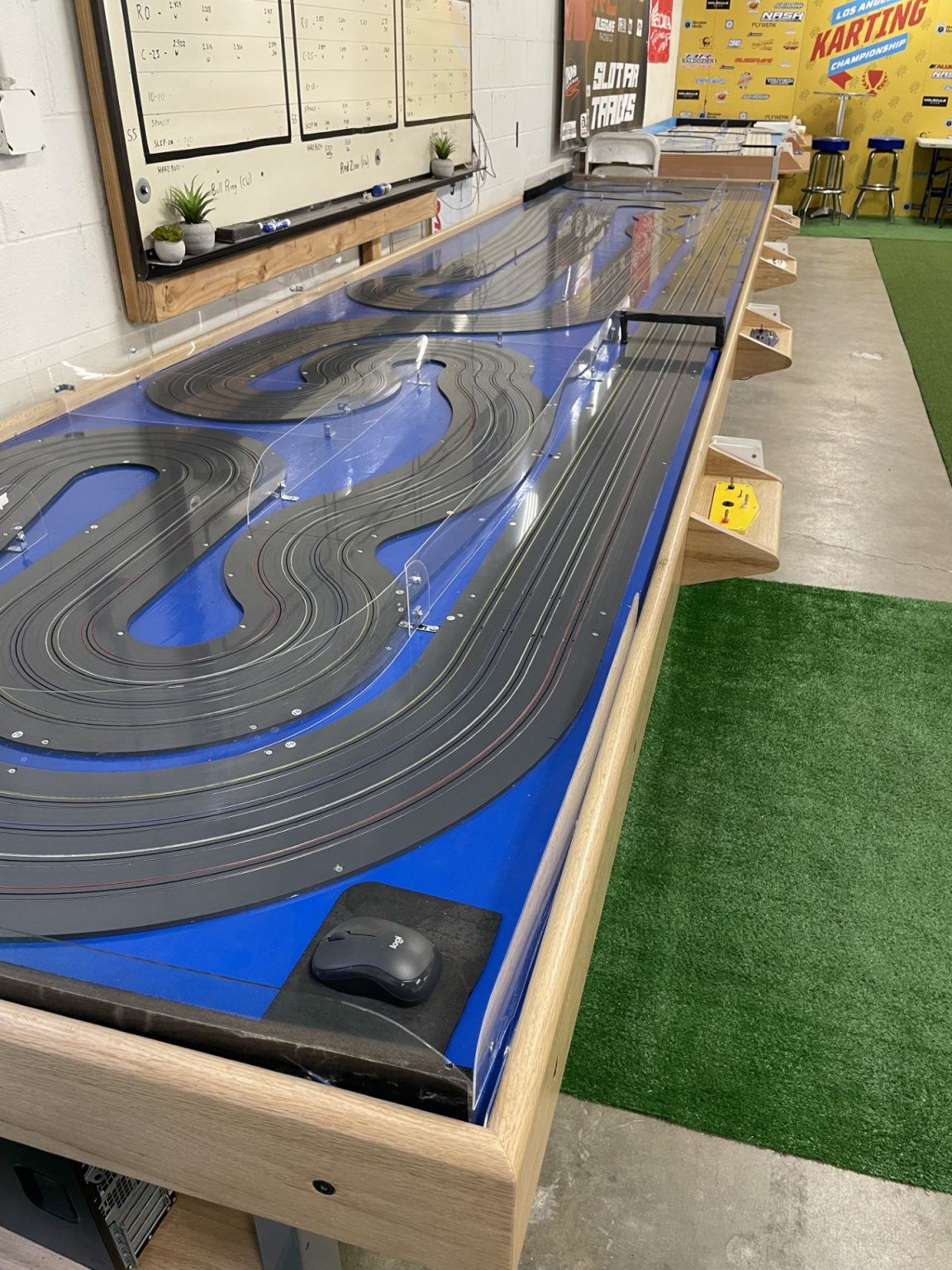 TURNKEY CUSTOM BUILT TRACKS, 20' x 4' | Musgrave Racing