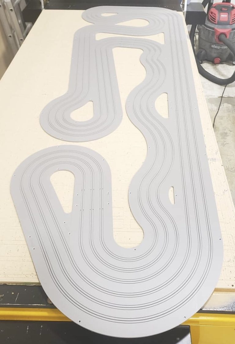3' x 12' "VENOM PLUSE RACEWAY" 3 LANE TRACK KIT WITH RAILS INSTALLED ...