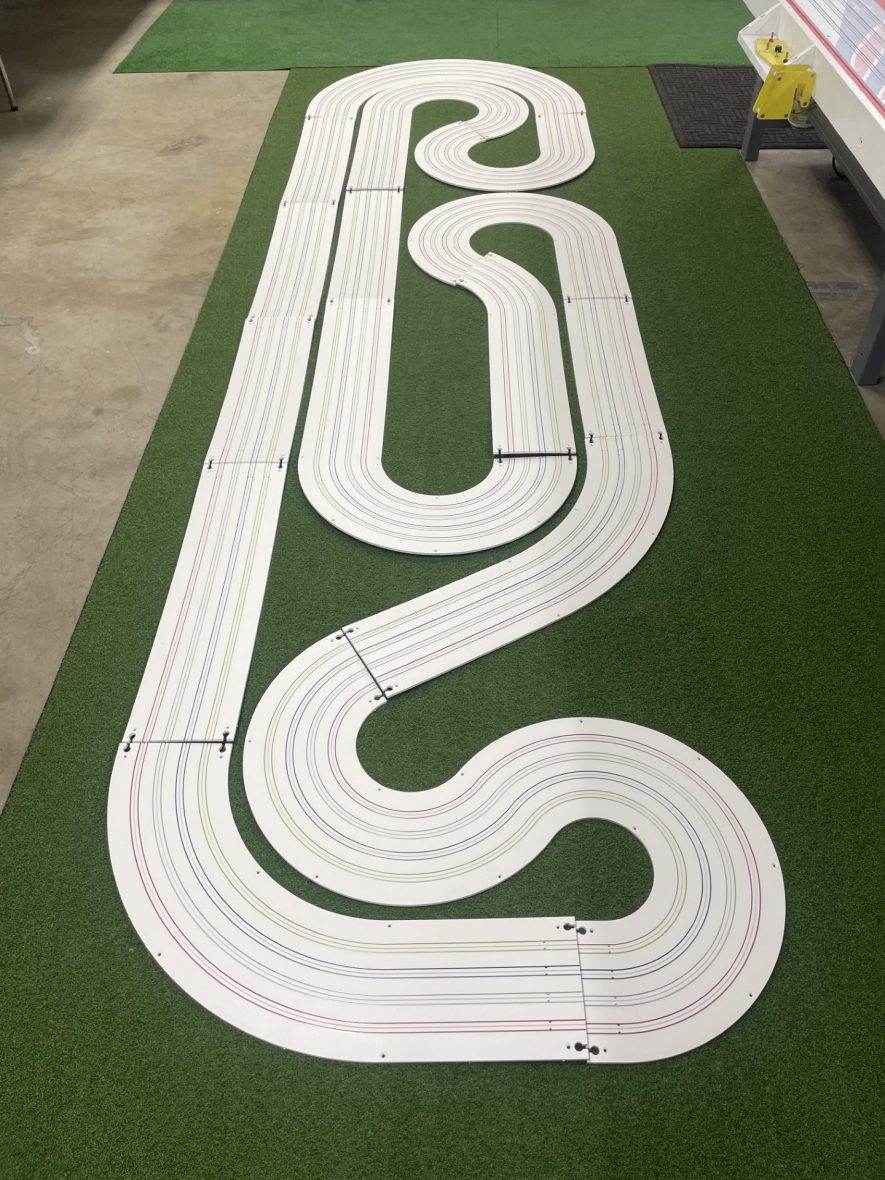 4' x 16' "SCORPION" 4 LANE TRACK KIT WITH RAIL INSTALLED FOR FREE (TYPE ...