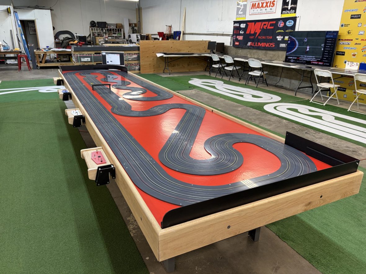4' x 18' TURNKEY TRACK, LAYOUT OF YOUR CHOICE, INCLUDES EVERYTHING, (WE ...